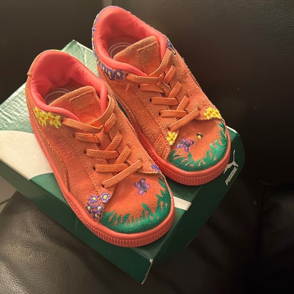 Puma | Shoes | Custom Pink Suede Pumas | Poshmark